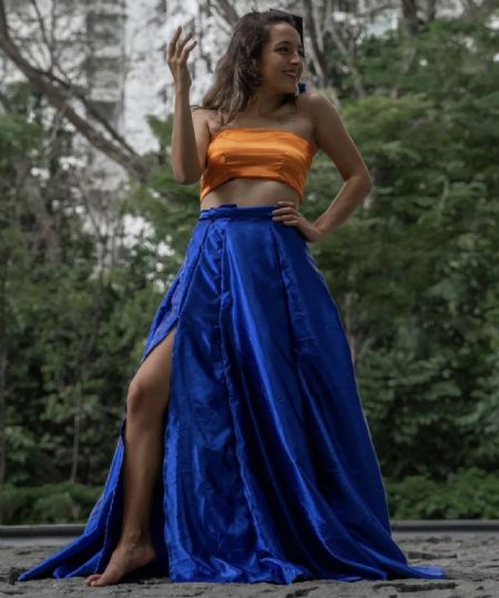 Paula, Female, 25 Years old, Model, Actor, Singer, Dancer, Extra