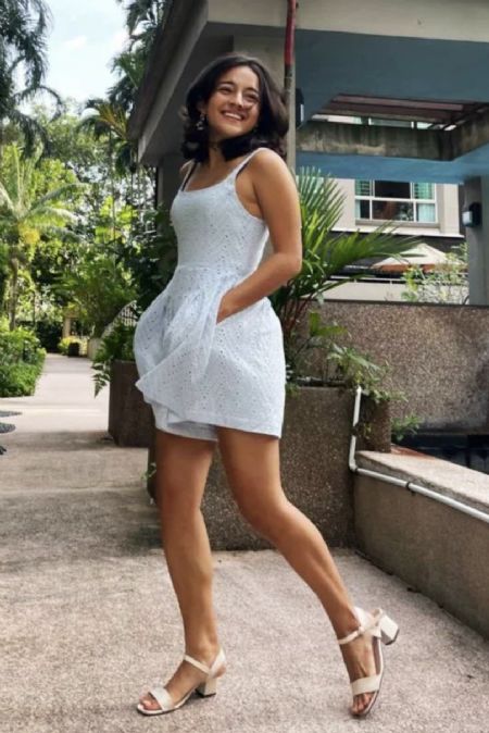 Paula, Female, 25 Years old, Model, Actor, Singer, Dancer, Extra