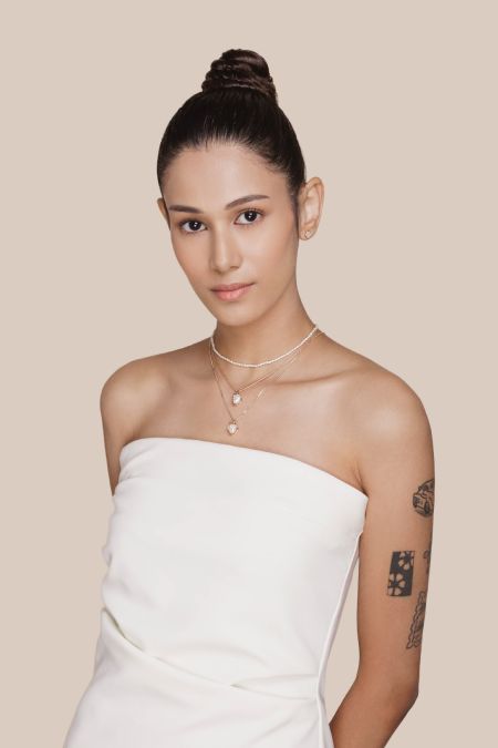 tharra, Female, 25 Years old, Model, Actor, Singer, Dancer, Extra