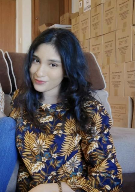 Selena, Female, 32 Years old, Model, Actor, Singer, Dancer, Extra